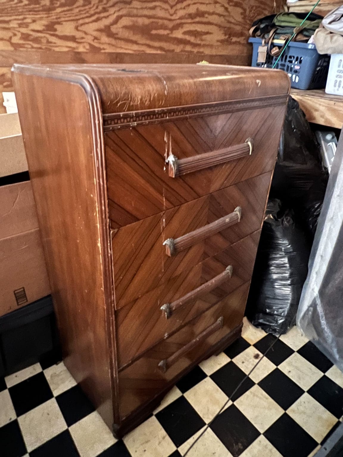 Four - Family Chattel Auction - Northwood Auctions