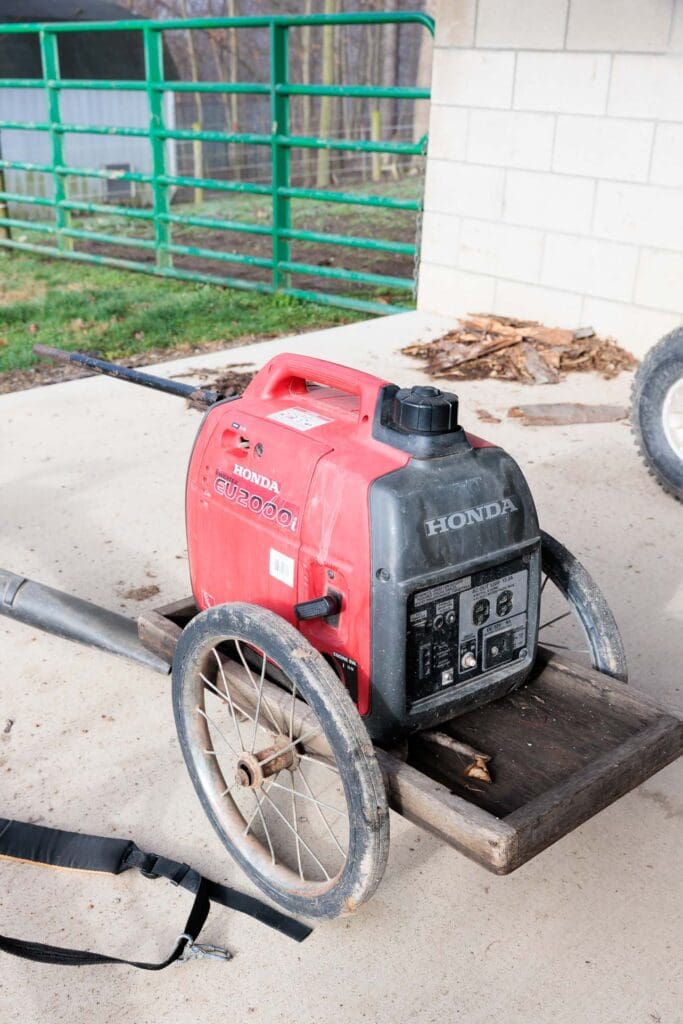 Absolute Yoder Real Estate & Chattel Auction - Northwood Auctions